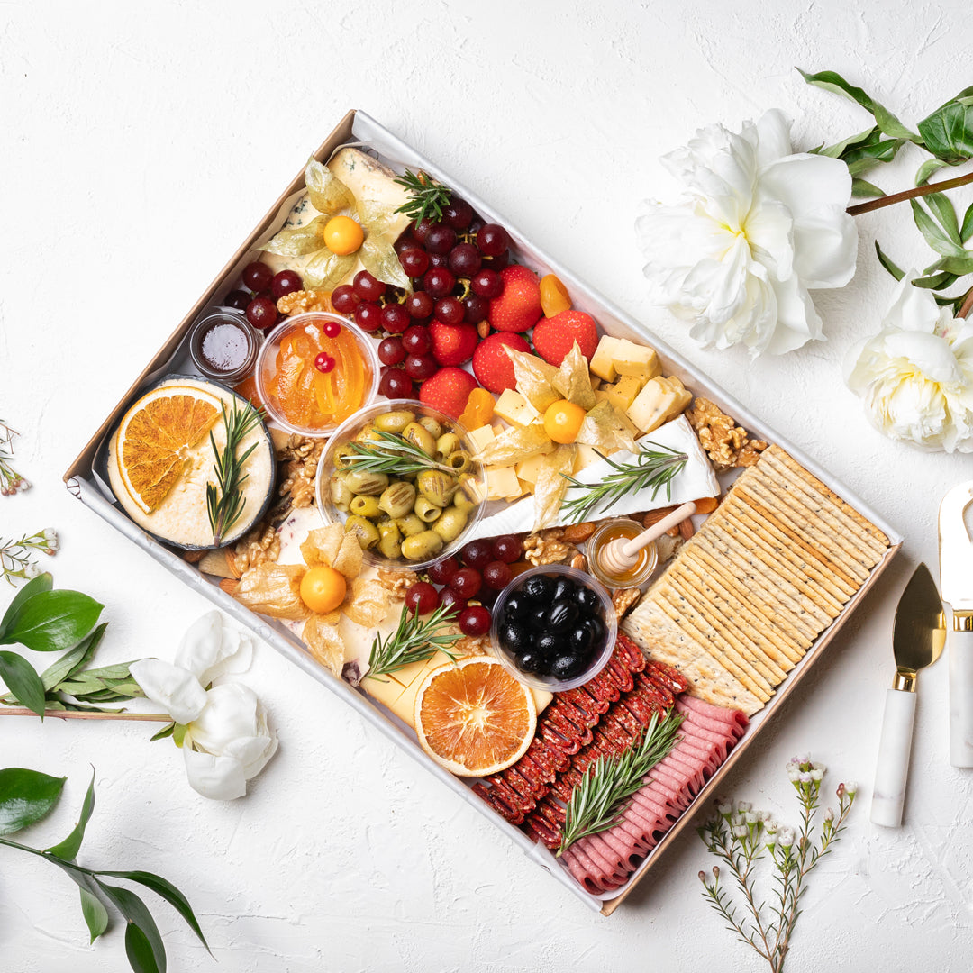 Large Cheese Platter for 7-8 | Gourmet Feast – Cheese OnBoard